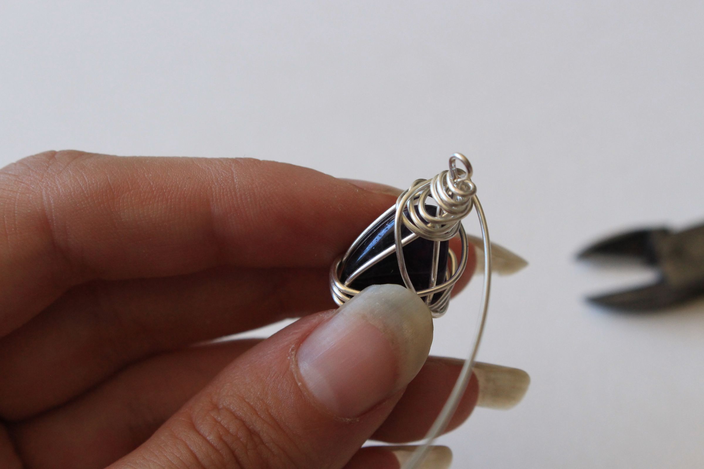 Wire Wrapped Stone Pendants : 11 Steps (with Pictures) - Instructables