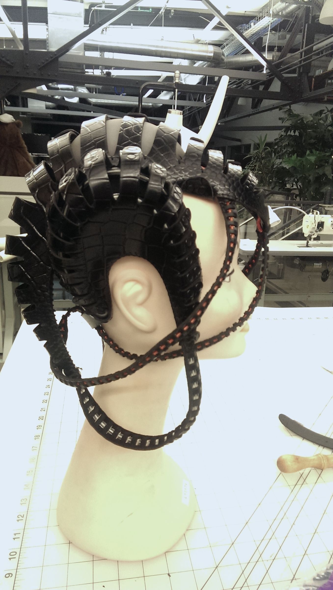 Leather and El Wire Sci-Fi Headdress : 16 Steps (with Pictures ...