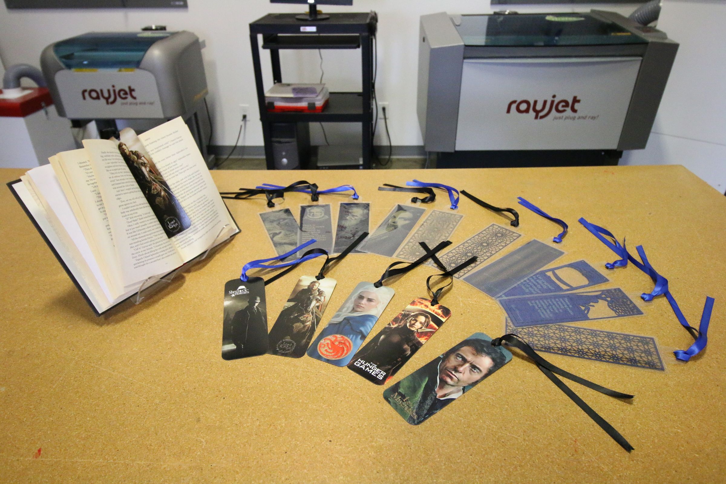 Laser Cut Bookmarks : 10 Steps (with Pictures) - Instructables