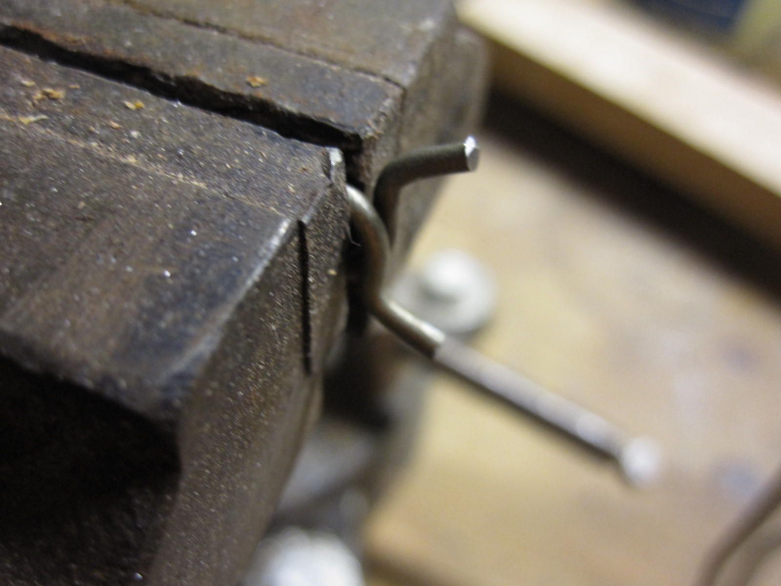 Repair a Broken Key Attachment on a Remote Entry Keyfob : 10 Steps ...