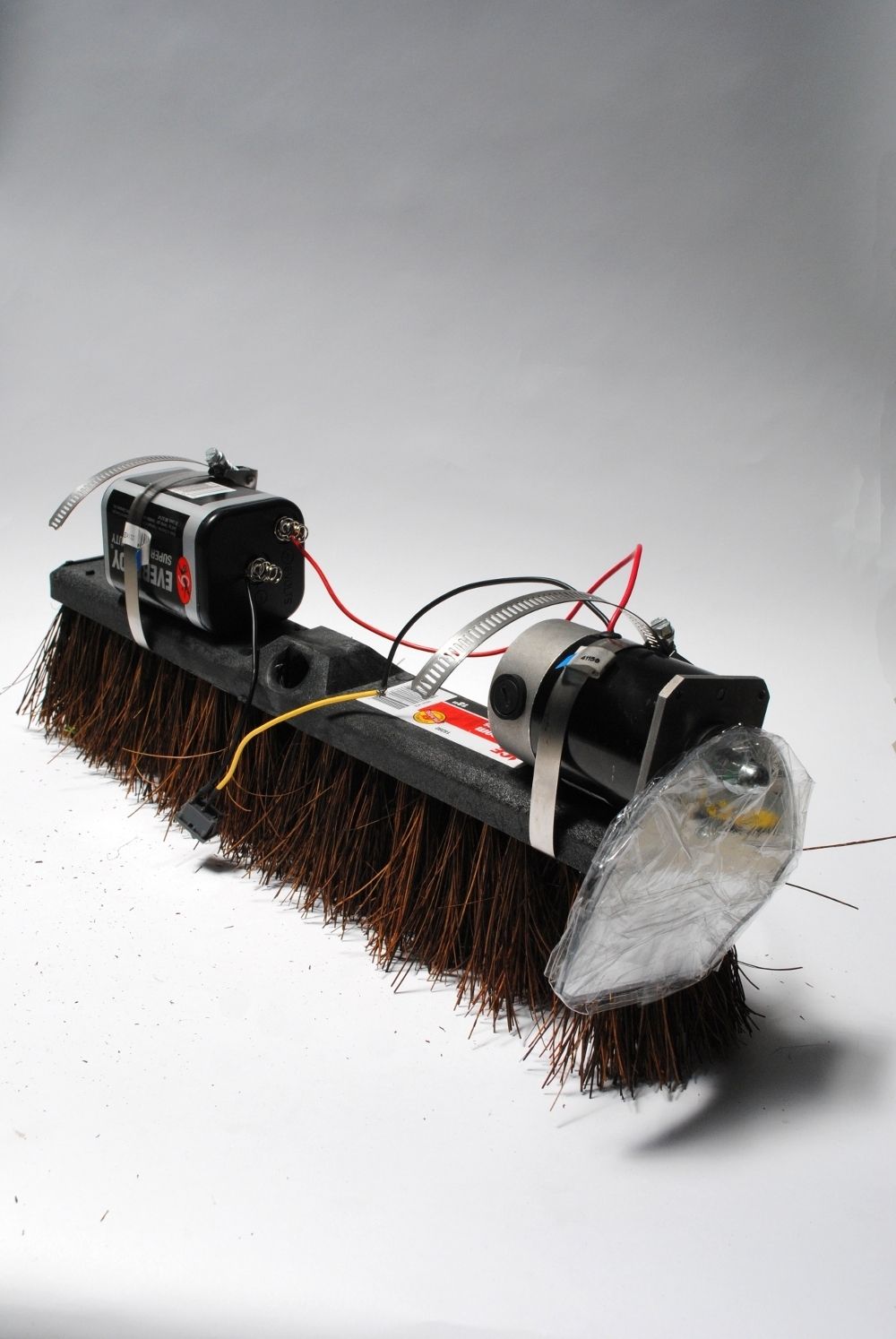 Giant BristleBot : 6 Steps (with Pictures) - Instructables