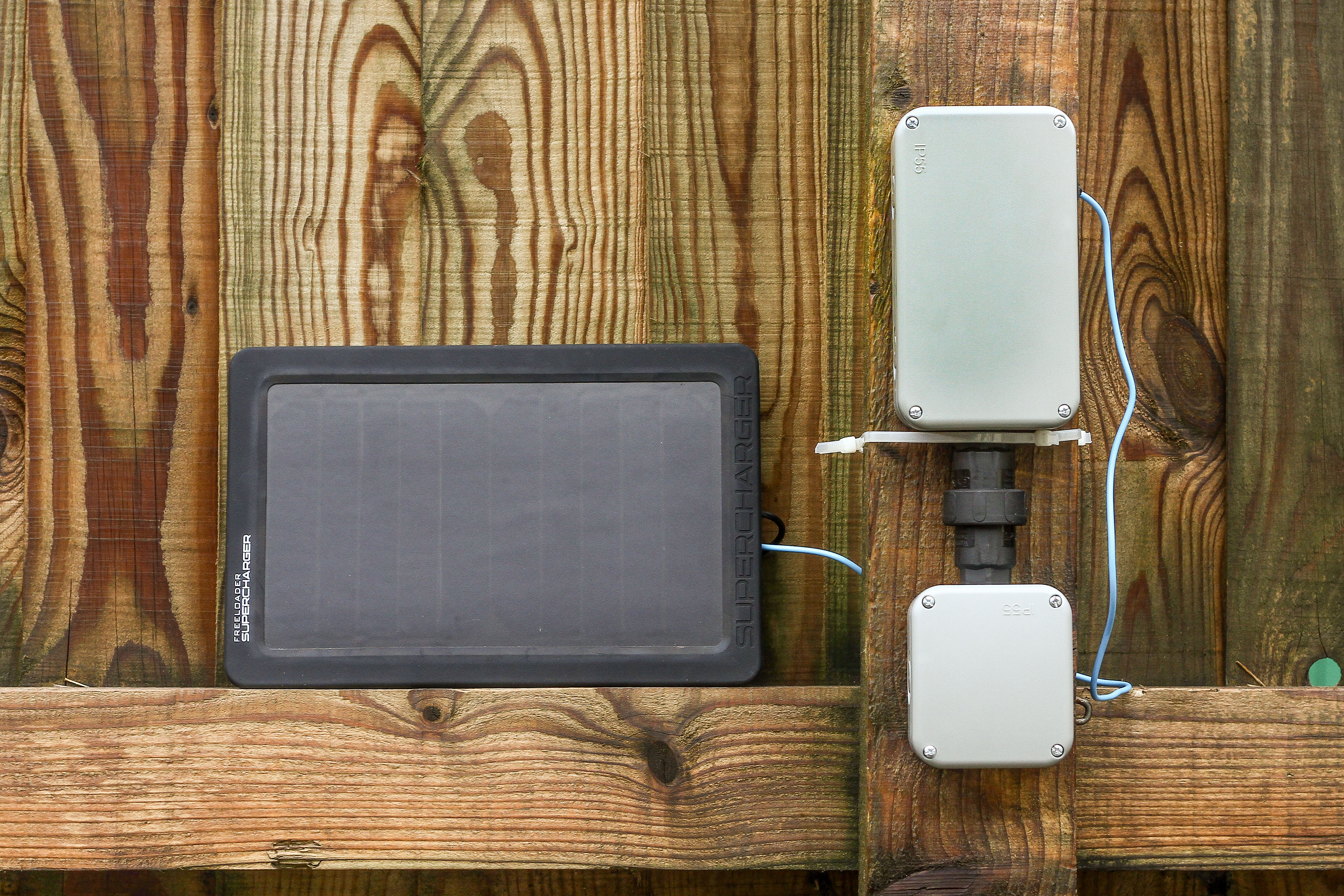 Raspberry Pi Solar Weather Station : 7 Steps (with Pictures ...