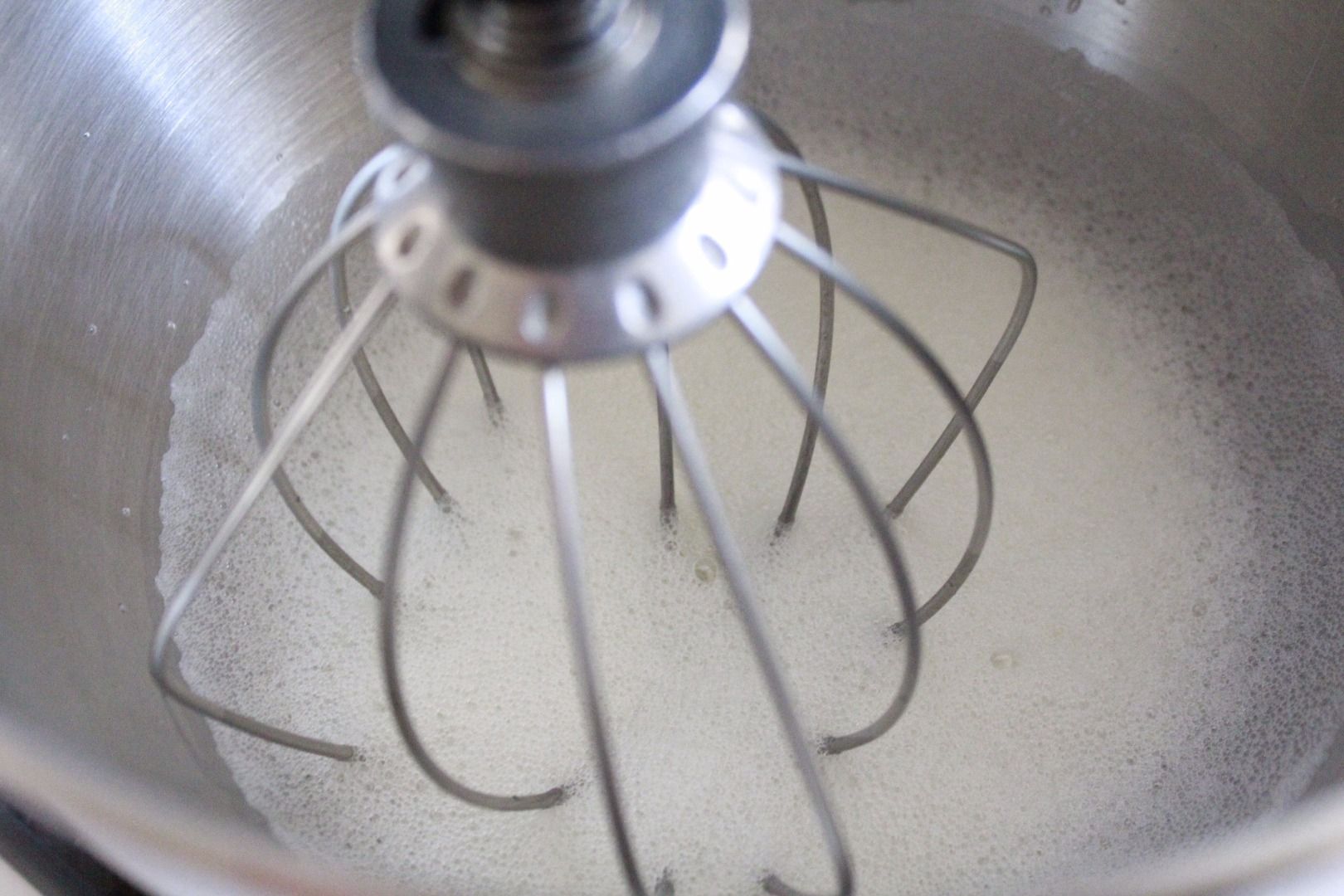 How to Whip Egg Whites : 10 Steps (with Pictures) - Instructables