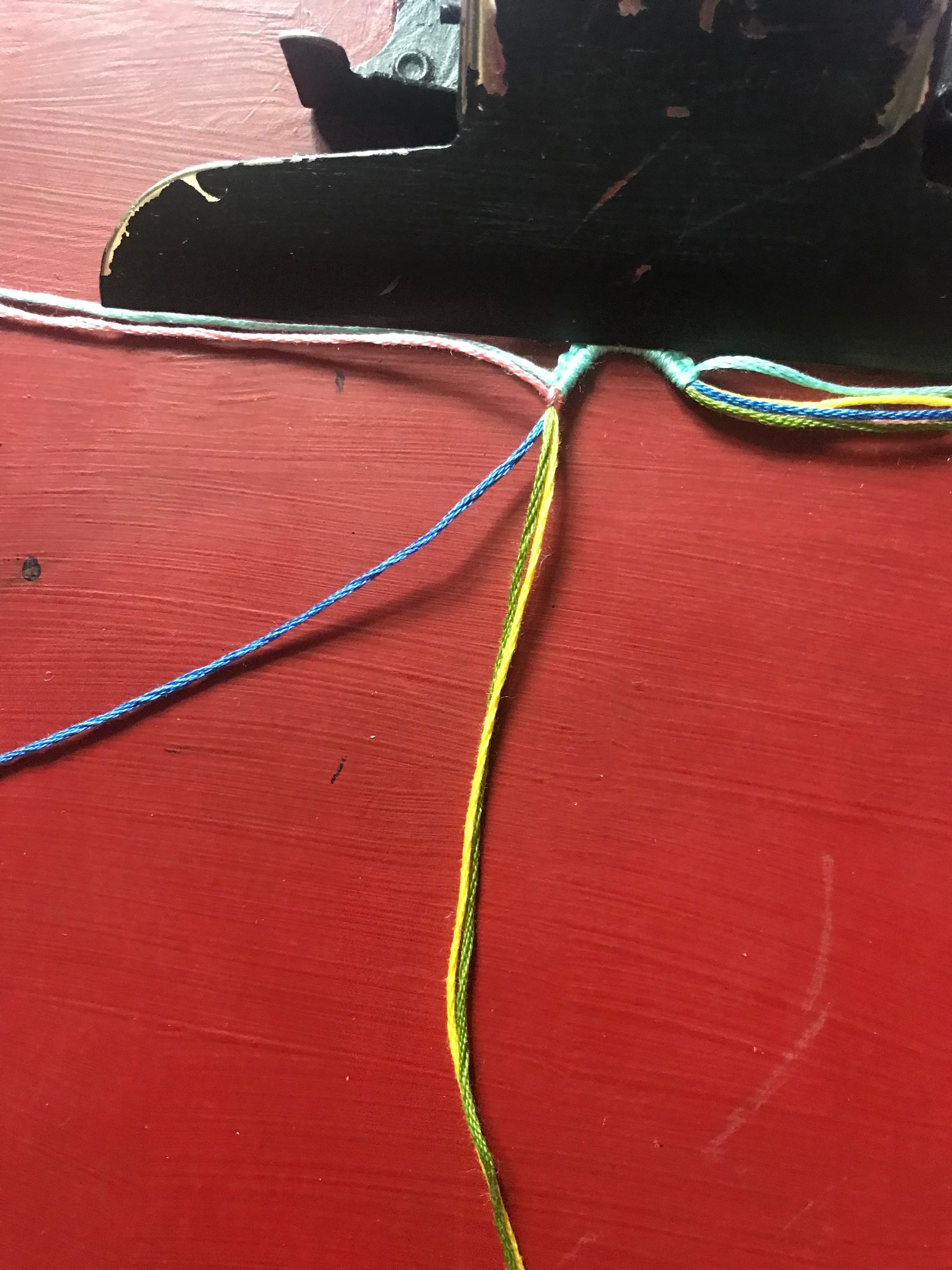 Friendship Bracelet With Teardrop Loop and Triangle Ending : 7 Steps ...