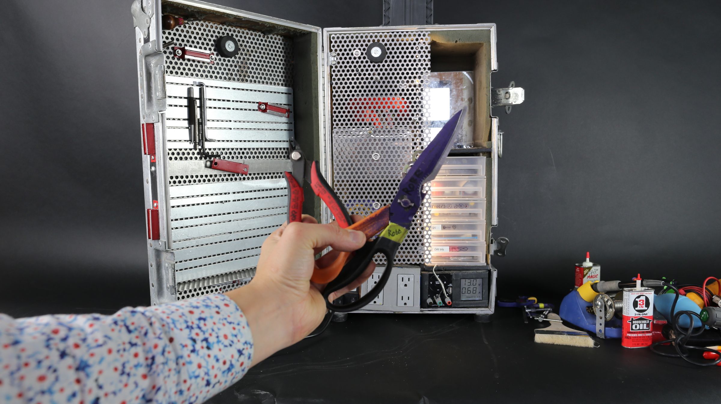 Flight-case Toolbox and Workstation : 20 Steps (with Pictures ...