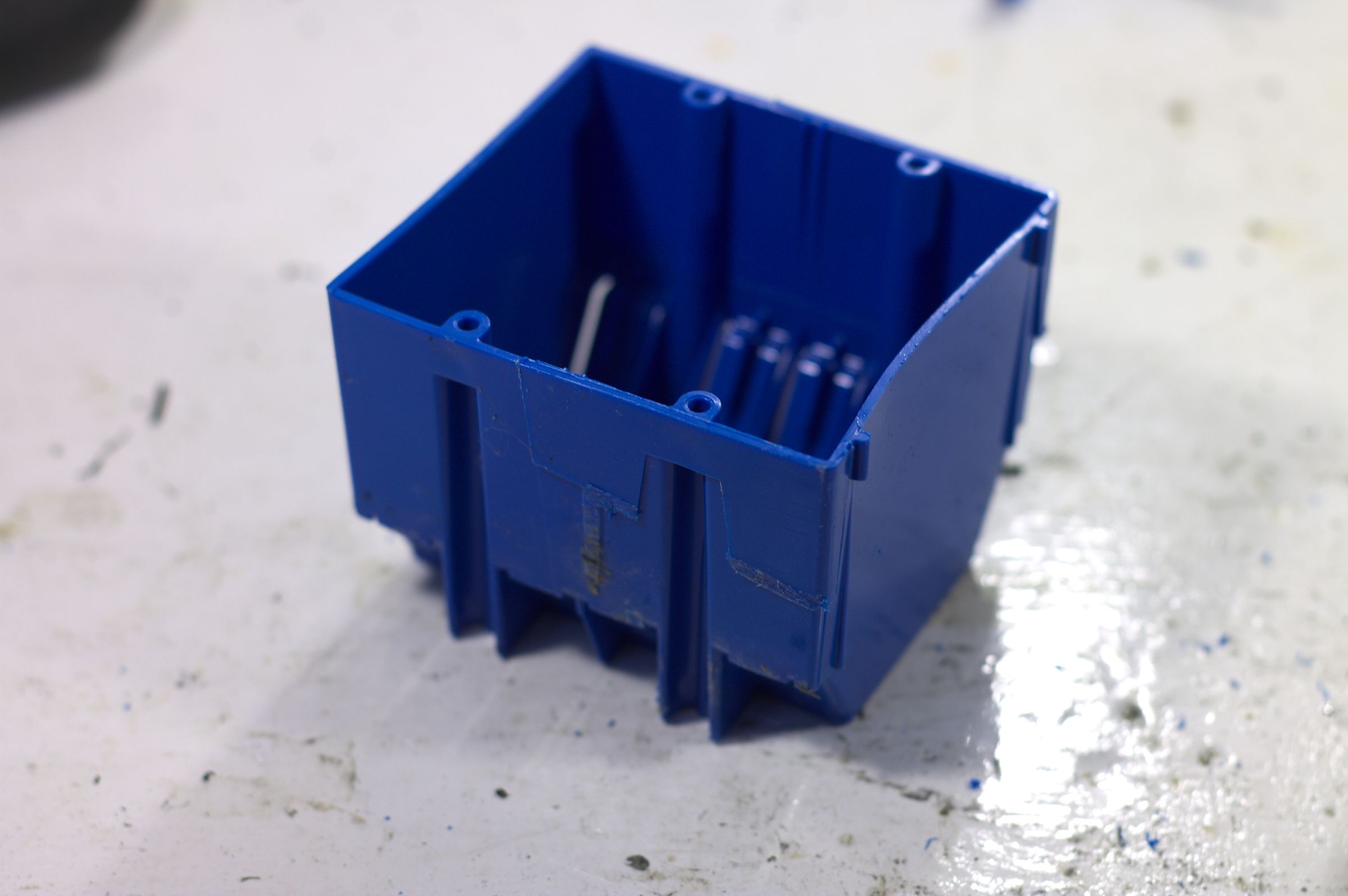 Thermostat-controlled Outlet : 9 Steps (with Pictures) - Instructables