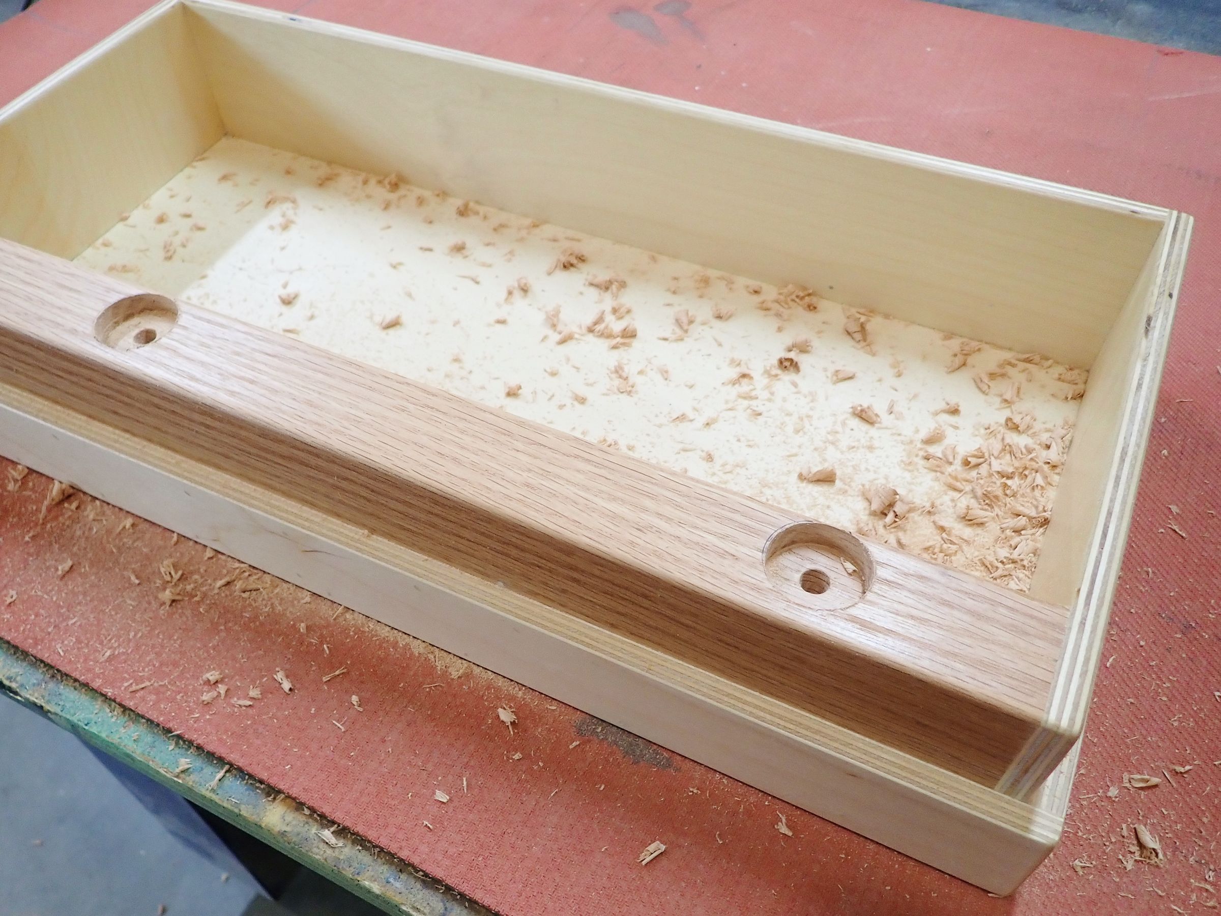 How to Make a Custom Sewing Machine Case : 18 Steps (with Pictures ...
