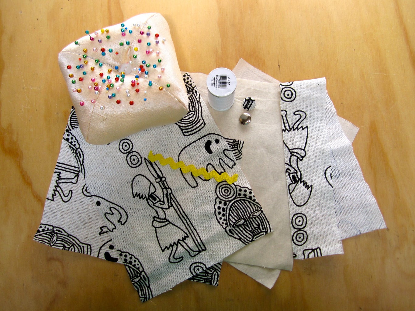 Sew A Simple Foldover Clutch 10 Steps with Pictures Instructables Sew A Simple Foldover Clutch 10 Steps with Pictures Instructables
