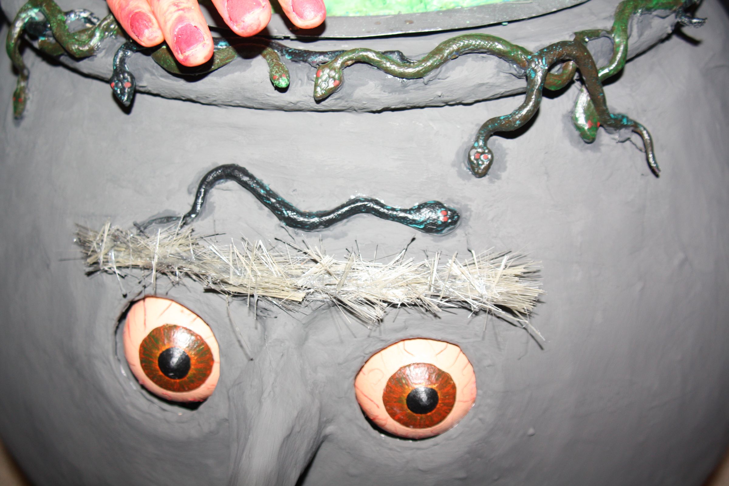 Witches Cauldron : 10 Steps (with Pictures) - Instructables