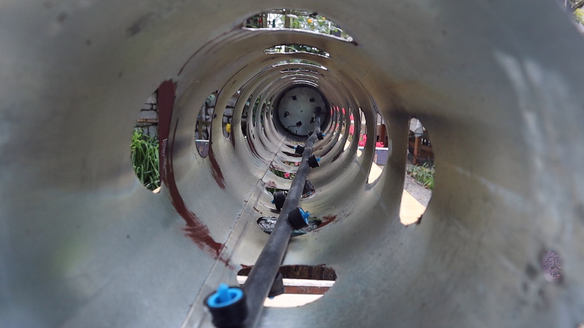 Solar Powered Rotating Strawberry Tower : 13 Steps (with Pictures ...