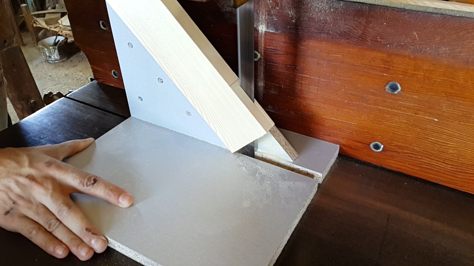 Mitre Bridle Joint for Picture Frames : 9 Steps (with Pictures ...