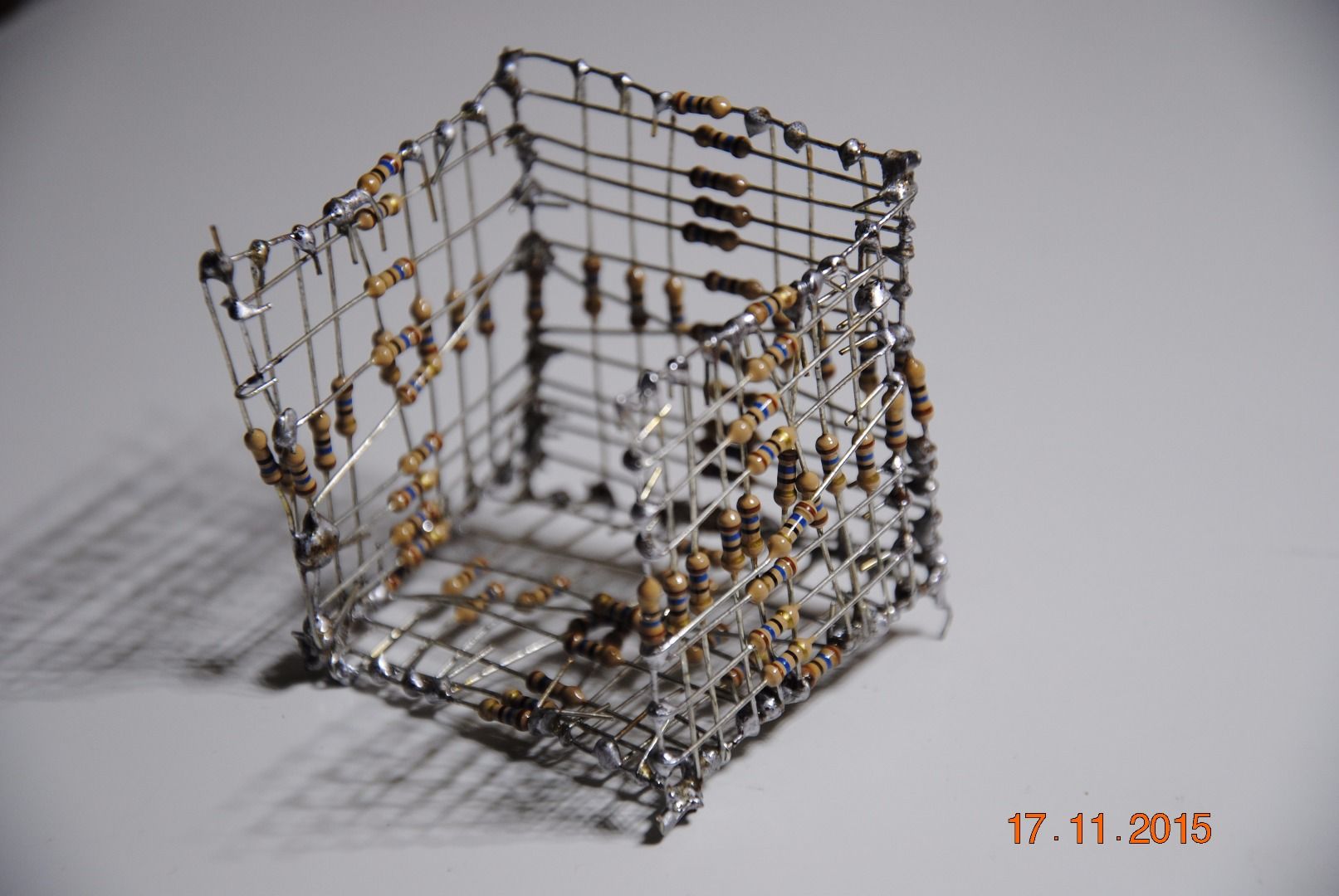 5 Things You Can Make With Spare Resistors! : 12 Steps - Instructables