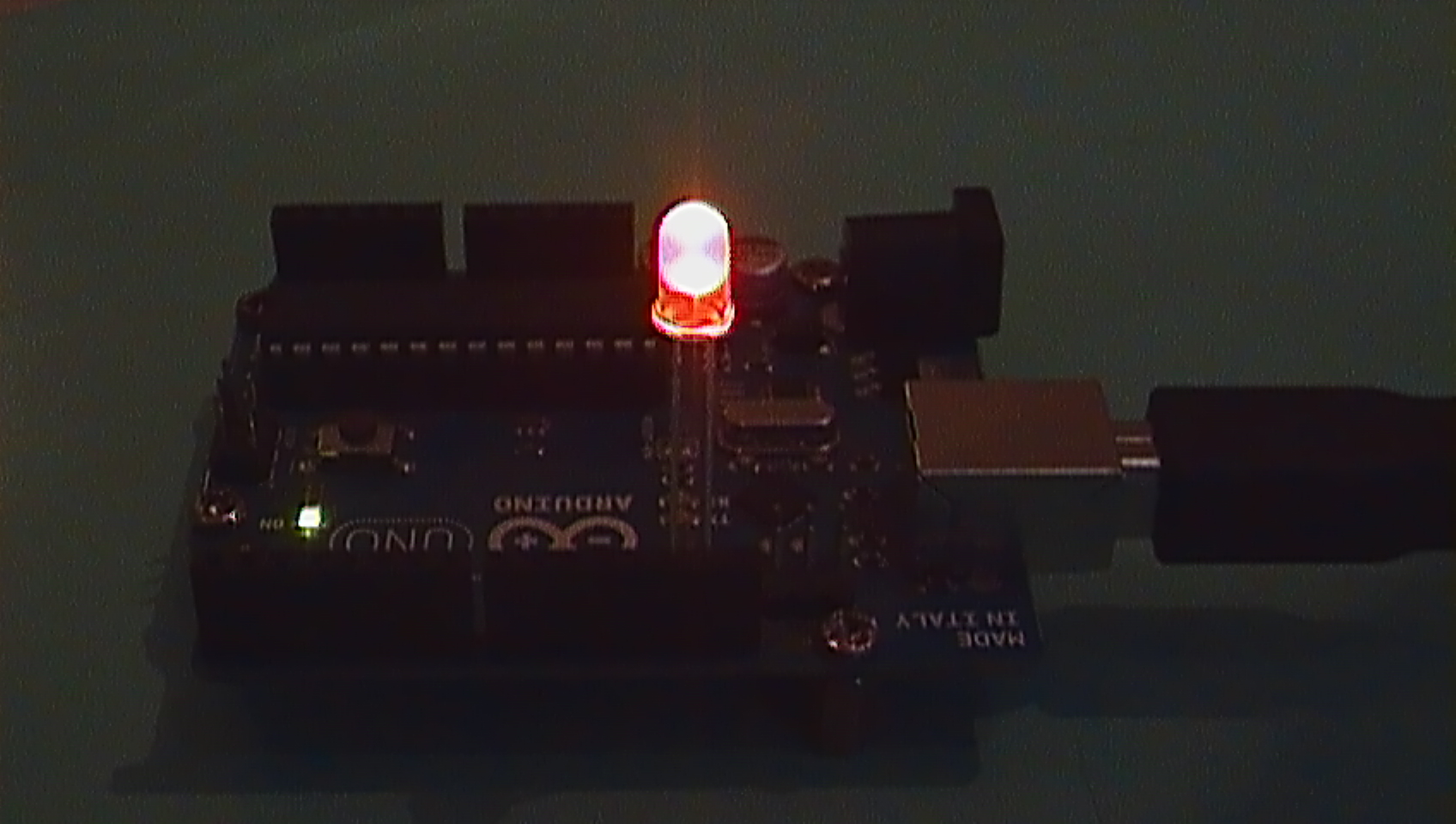 Arduino Morse Code Flaher : 7 Steps (with Pictures) - Instructables