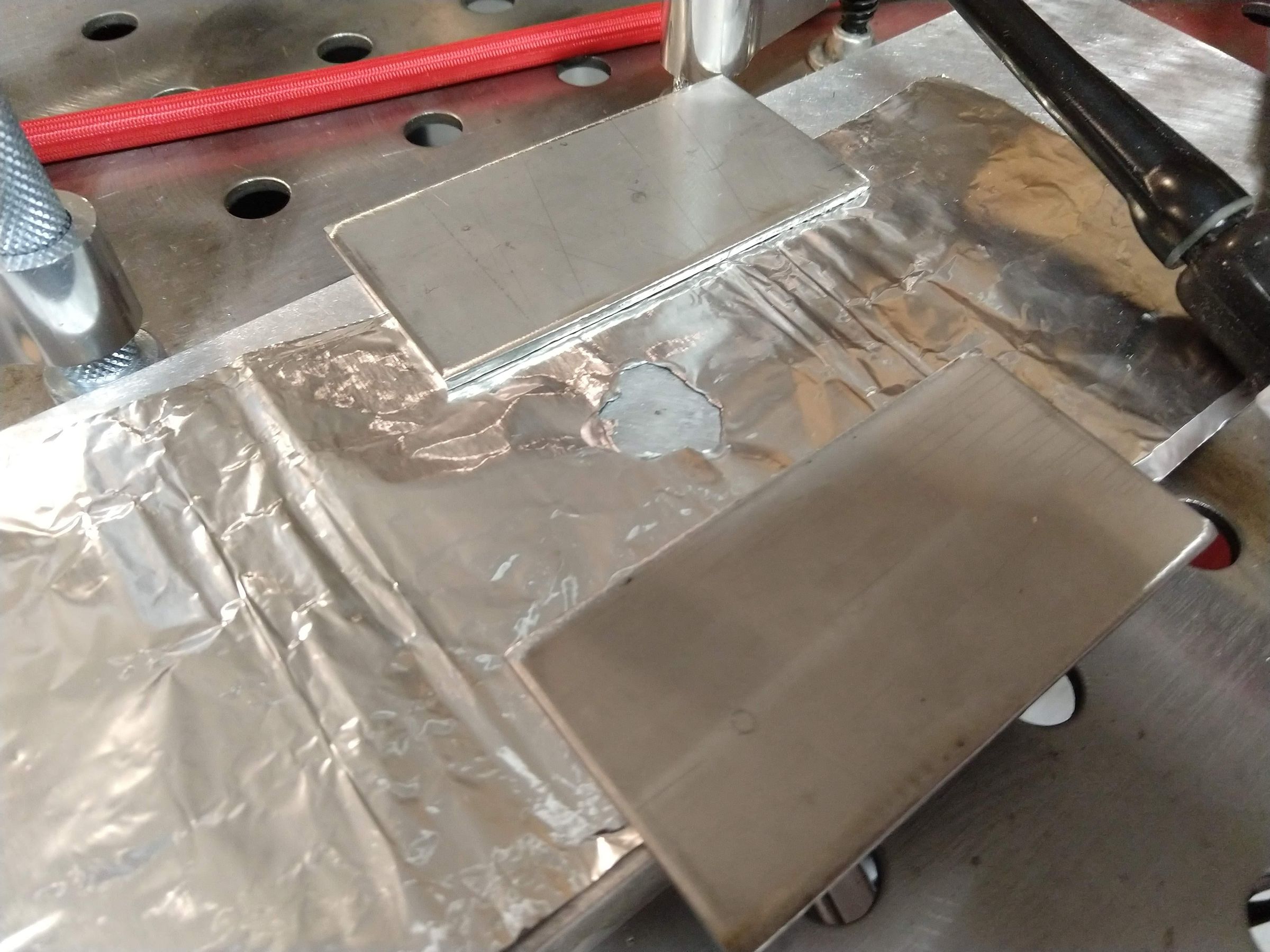 How to Weld Tin Foil : 4 Steps (with Pictures) - Instructables