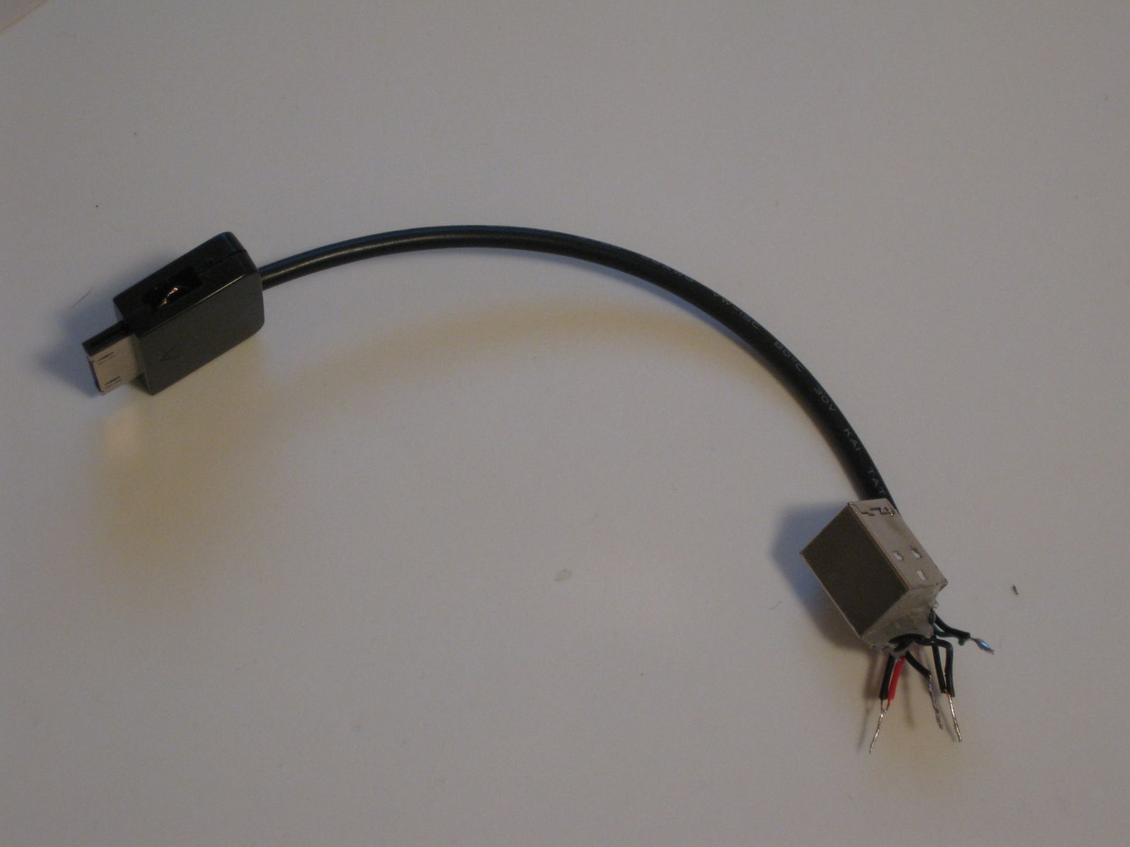 Seamless Zune Dock - HP Pocket Media Drive Bay : 9 Steps - Instructables