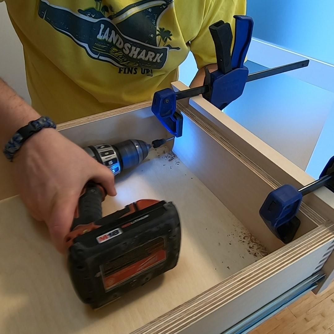 Making and Installing Box Joint Drawers : 18 Steps (with Pictures ...