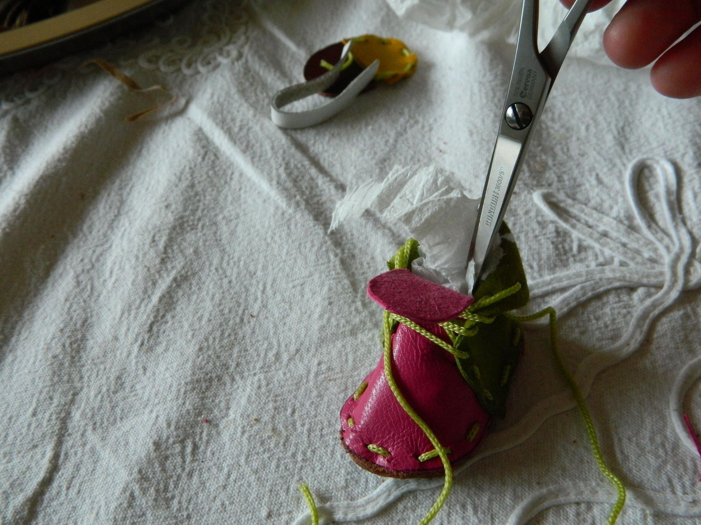 Leather Shoe Key Chain : 14 Steps (with Pictures) - Instructables