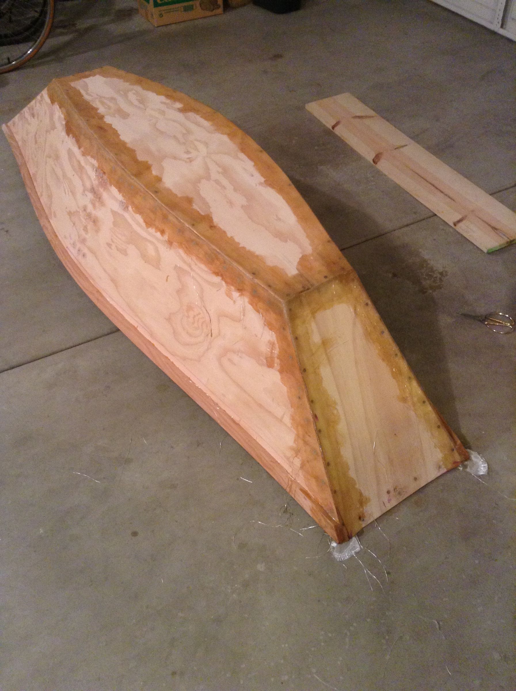 Cheap One-and-a-half Sheet Plywood Boat : 15 Steps - Instructables