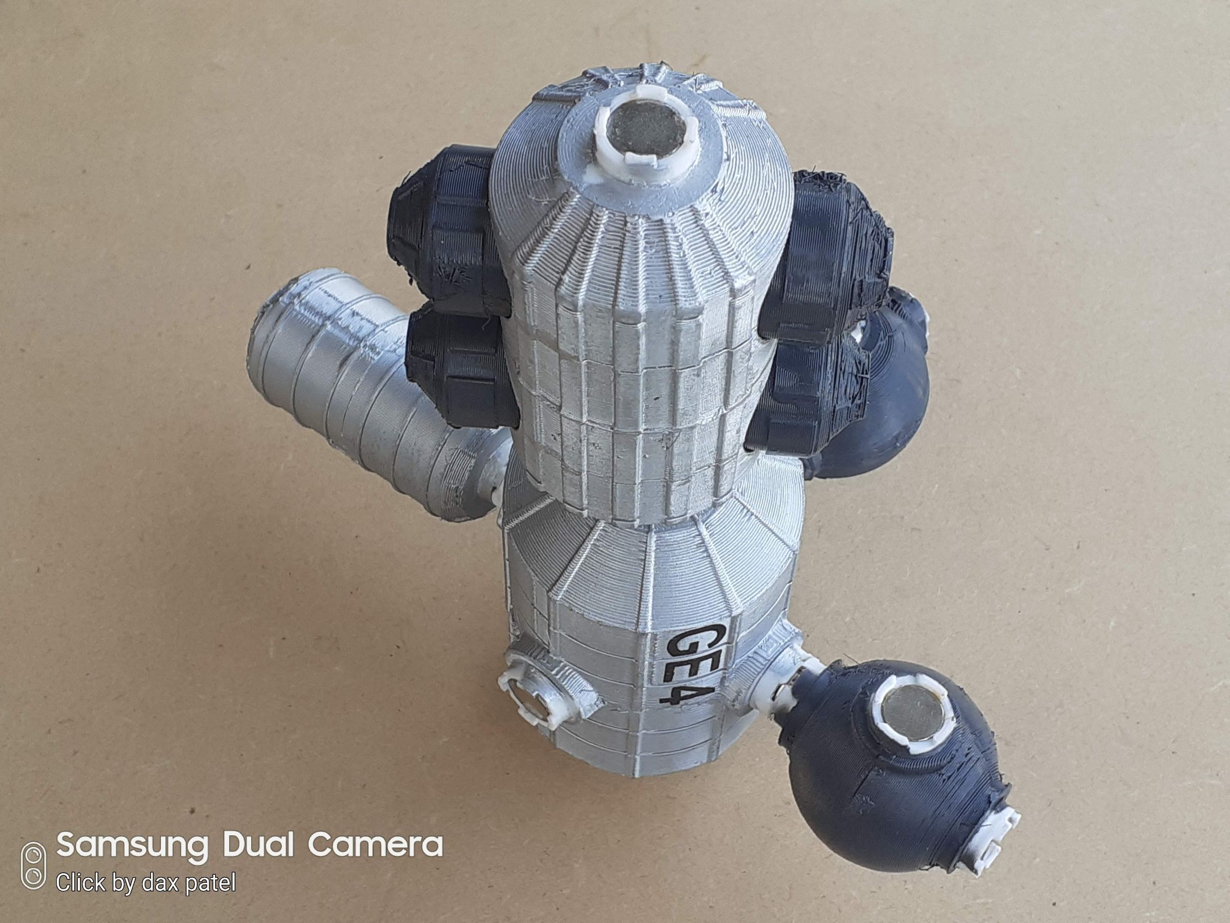 GALACTIC EXPLORER - Design & Make Your Own Spaceship Prototype : 24 ...