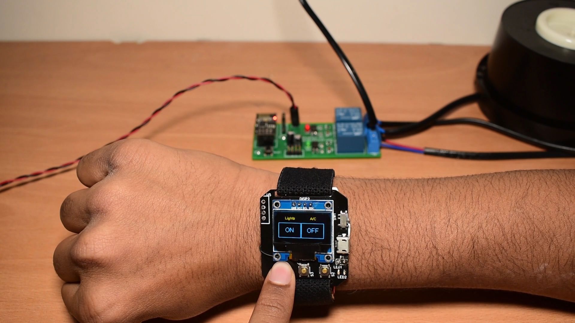 Make a DIY Smartwatch Using ESP8266 : 7 Steps (with Pictures ...