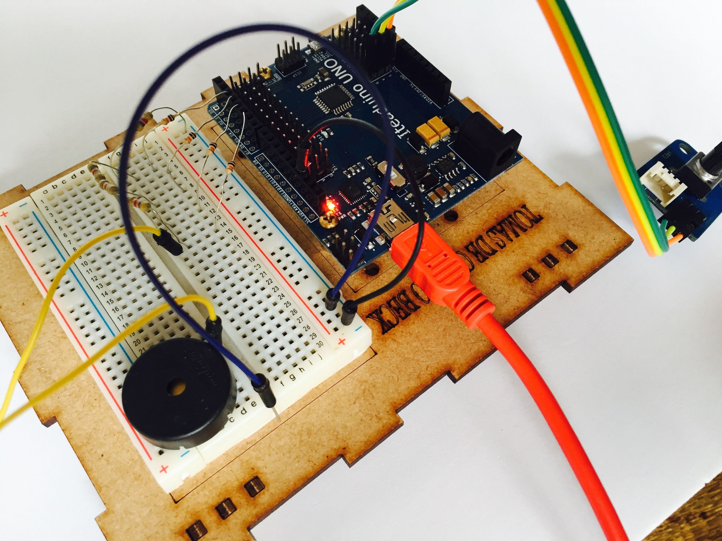 Sintetizador Con Arduino (R2R Ladder) : 4 Steps - Instructables