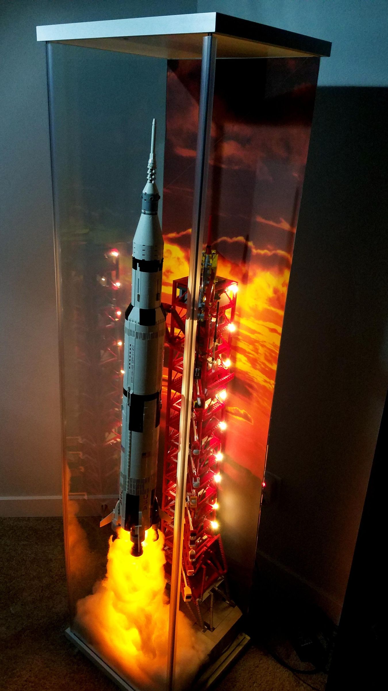 Saturn V Lamp : 8 Steps (with Pictures) - Instructables