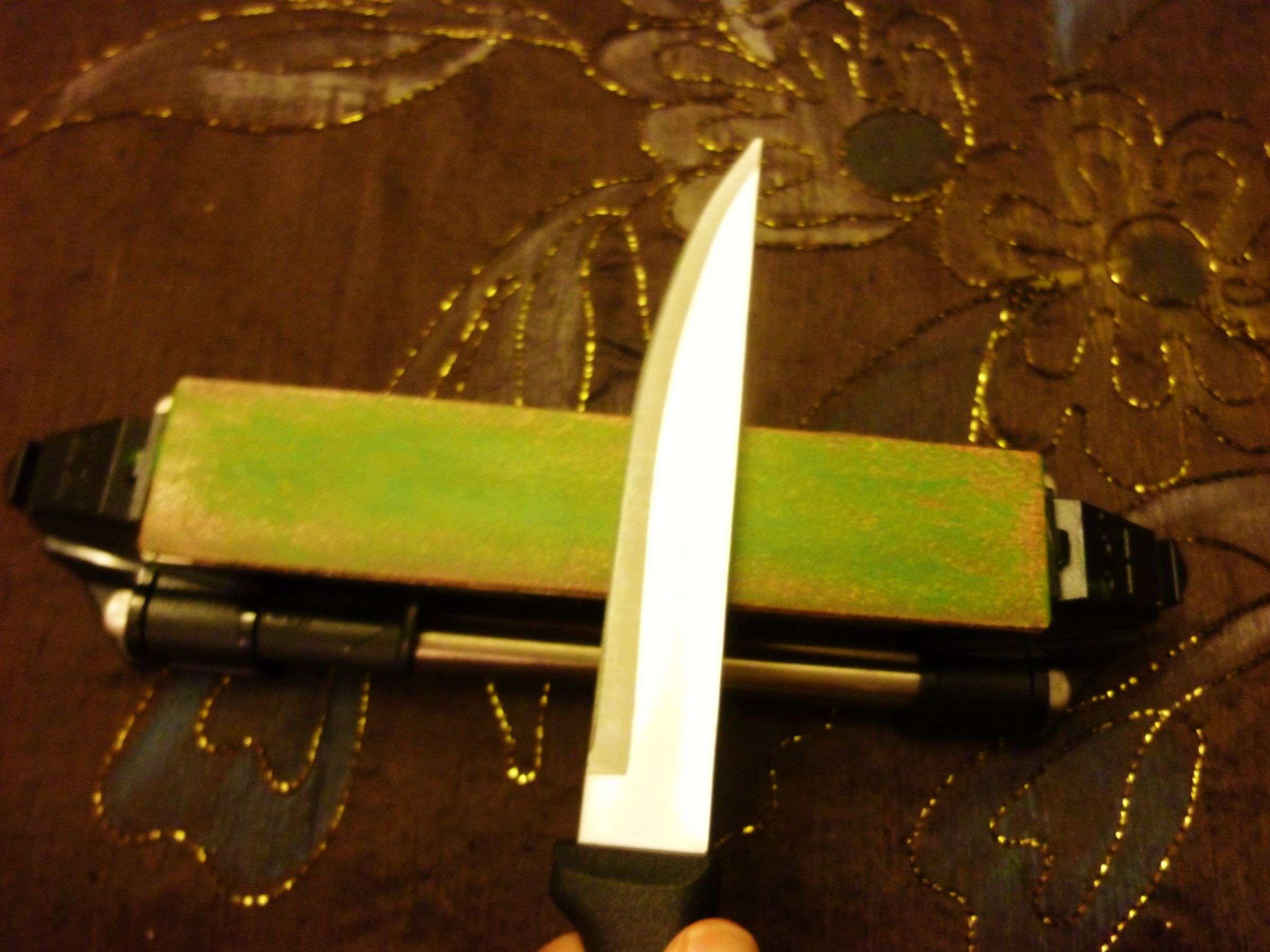 Stropping 101: Here's How to Strop Your Knives in 5 Easy Steps! : 5 ...