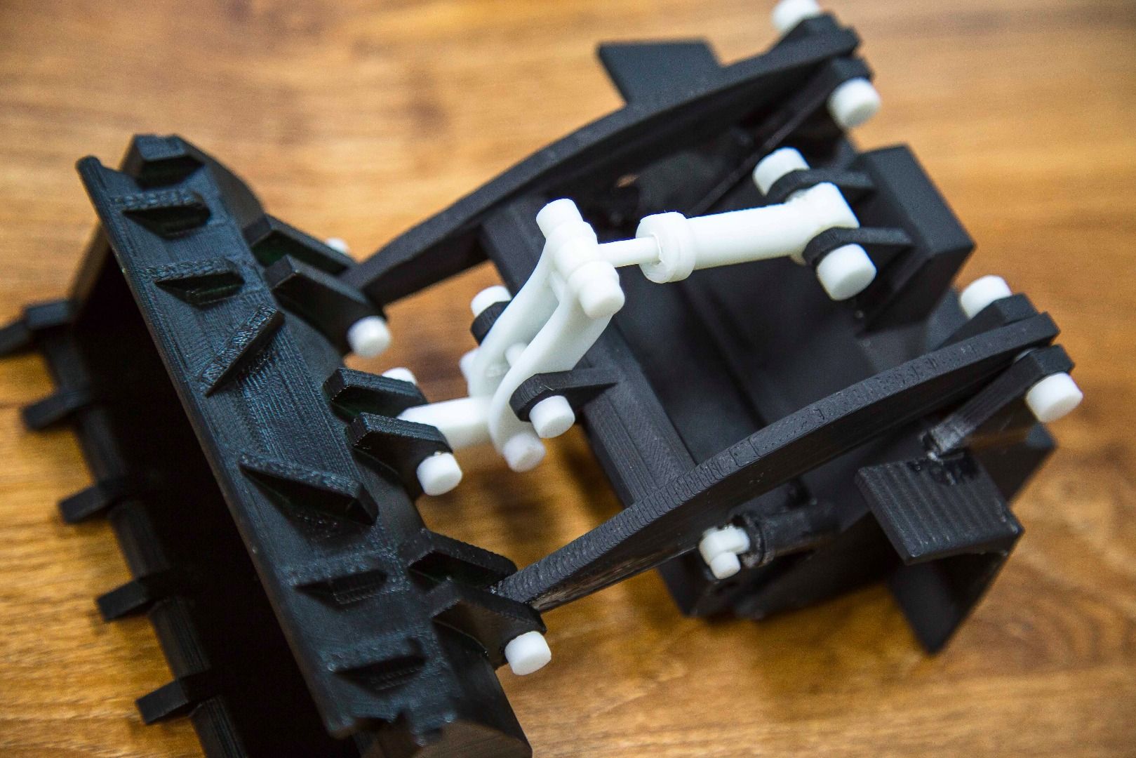 A 3D Printed Front End Loader : 10 Steps - Instructables