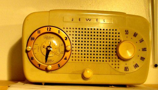 Understanding How AM Radios Work. : 8 Steps - Instructables