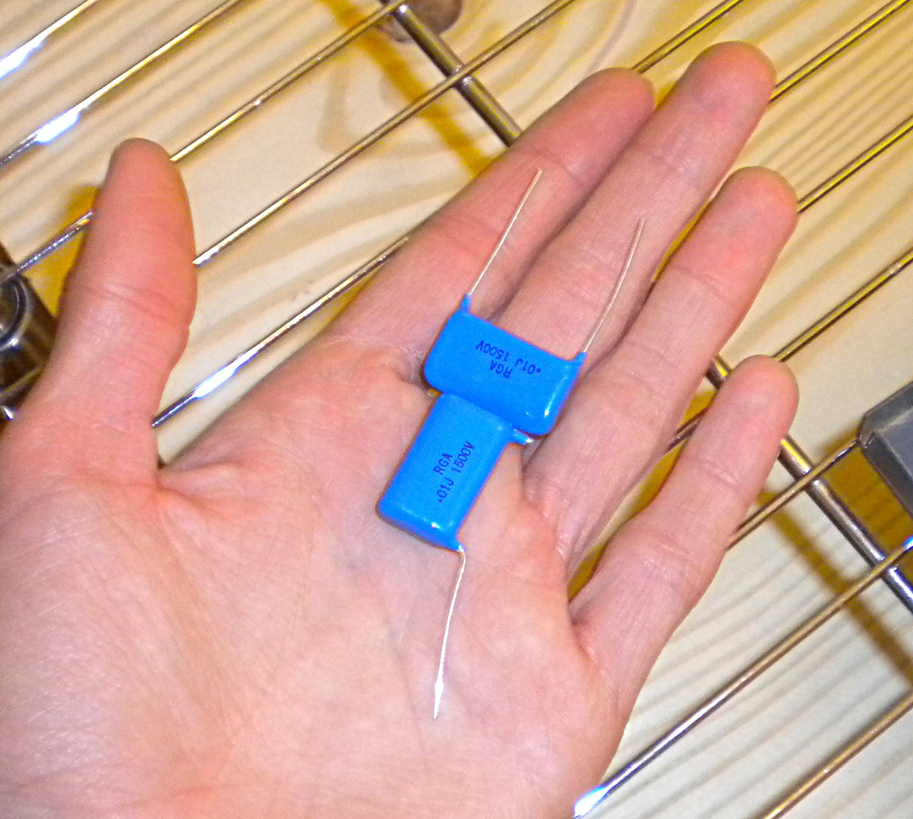 How to Build a Spark Gap Tesla Coil (SGTC) : 10 Steps (with Pictures ...