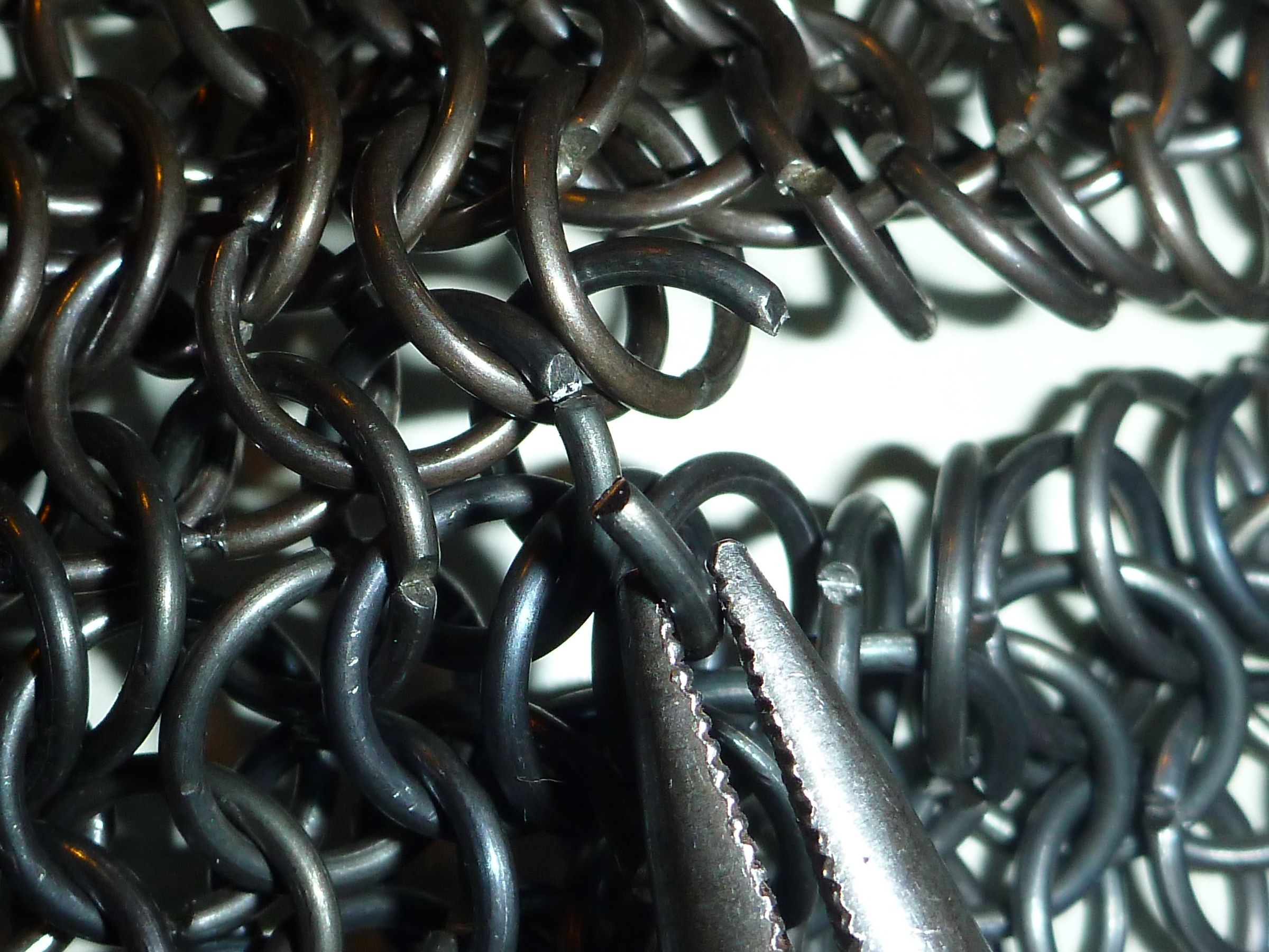 EUROPEAN 6-IN-1 CHAIN MAIL BEGINNER'S GUIDE : 8 Steps (with Pictures ...