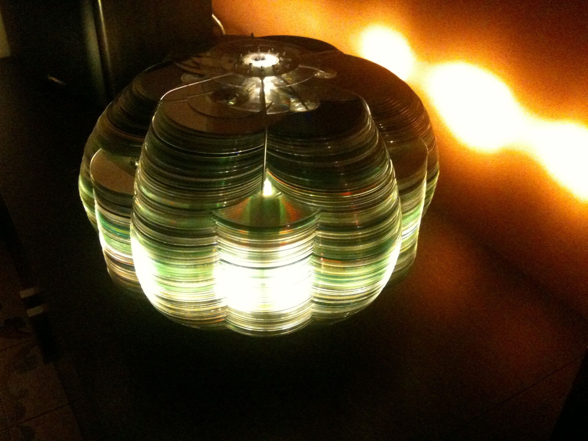 Recycled CDs Lamp : 5 Steps (with Pictures) - Instructables