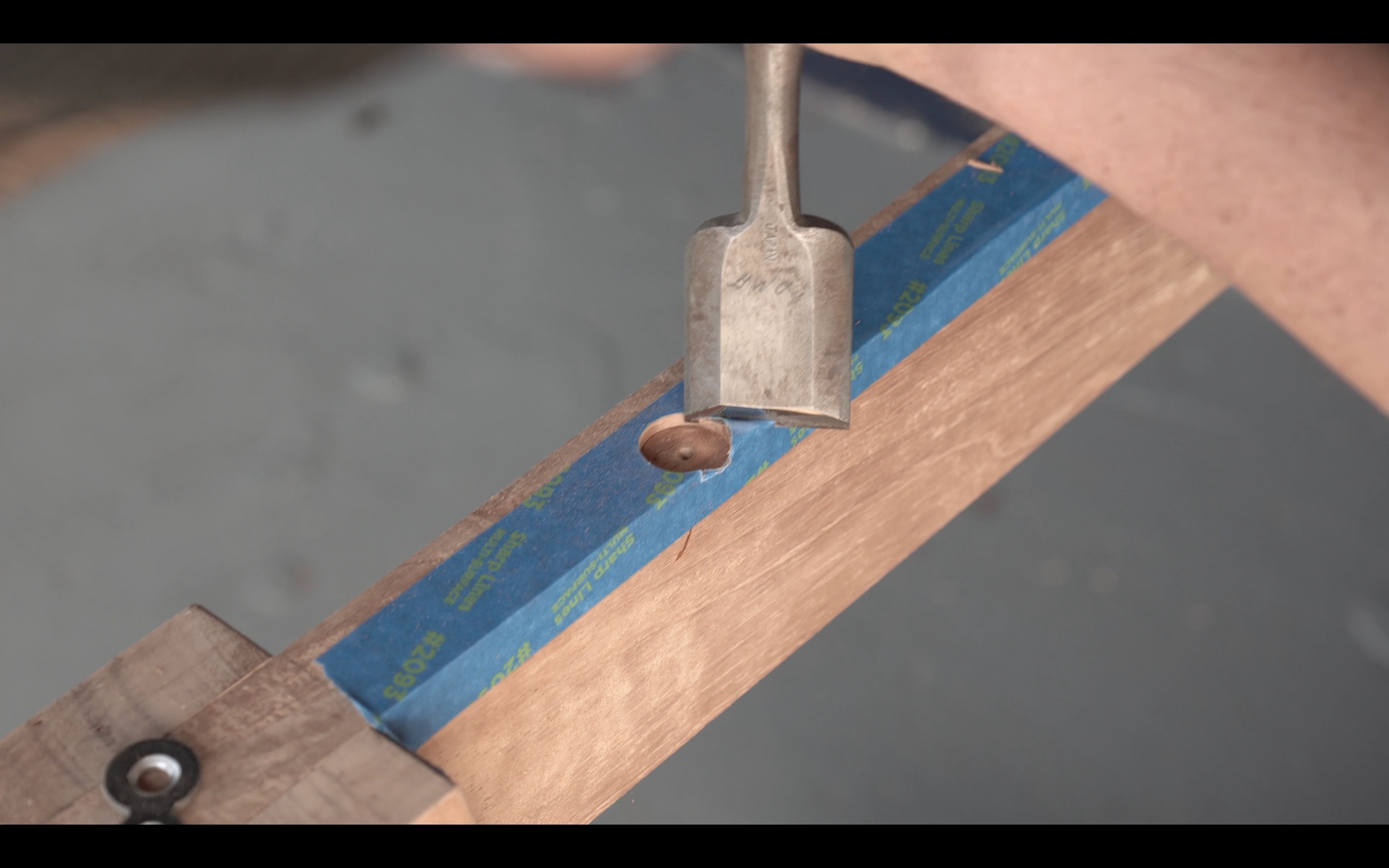 Modern Dining Table - Traditional Joinery : 10 Steps (with Pictures ...