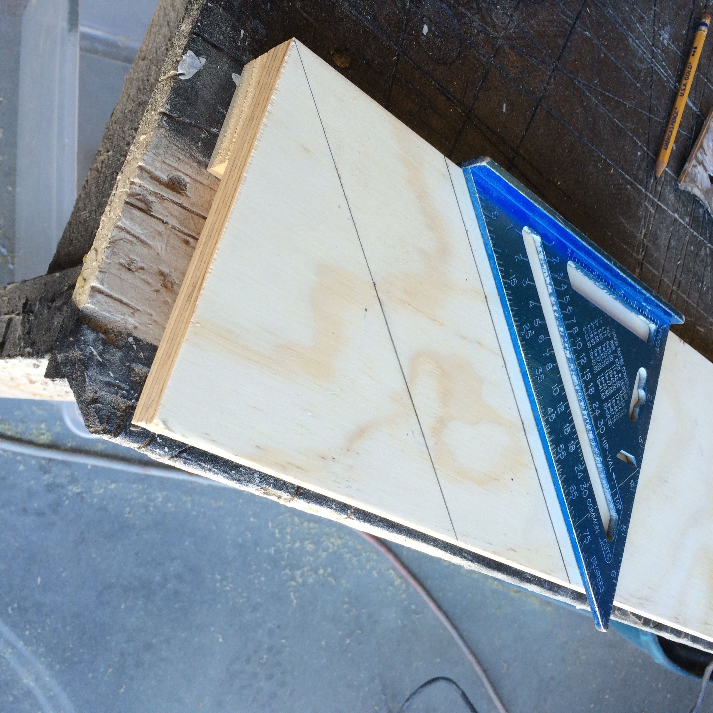 Make a Fast Easy 45 Degree Crosscut Jig : 9 Steps (with Pictures ...