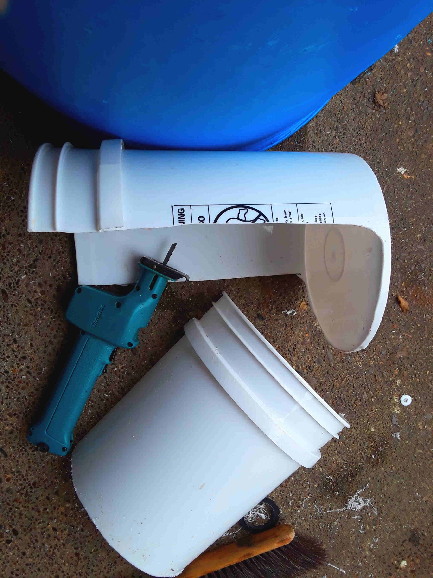 How to Build a Portable Hand Washing Station : 33 Steps (with Pictures ...