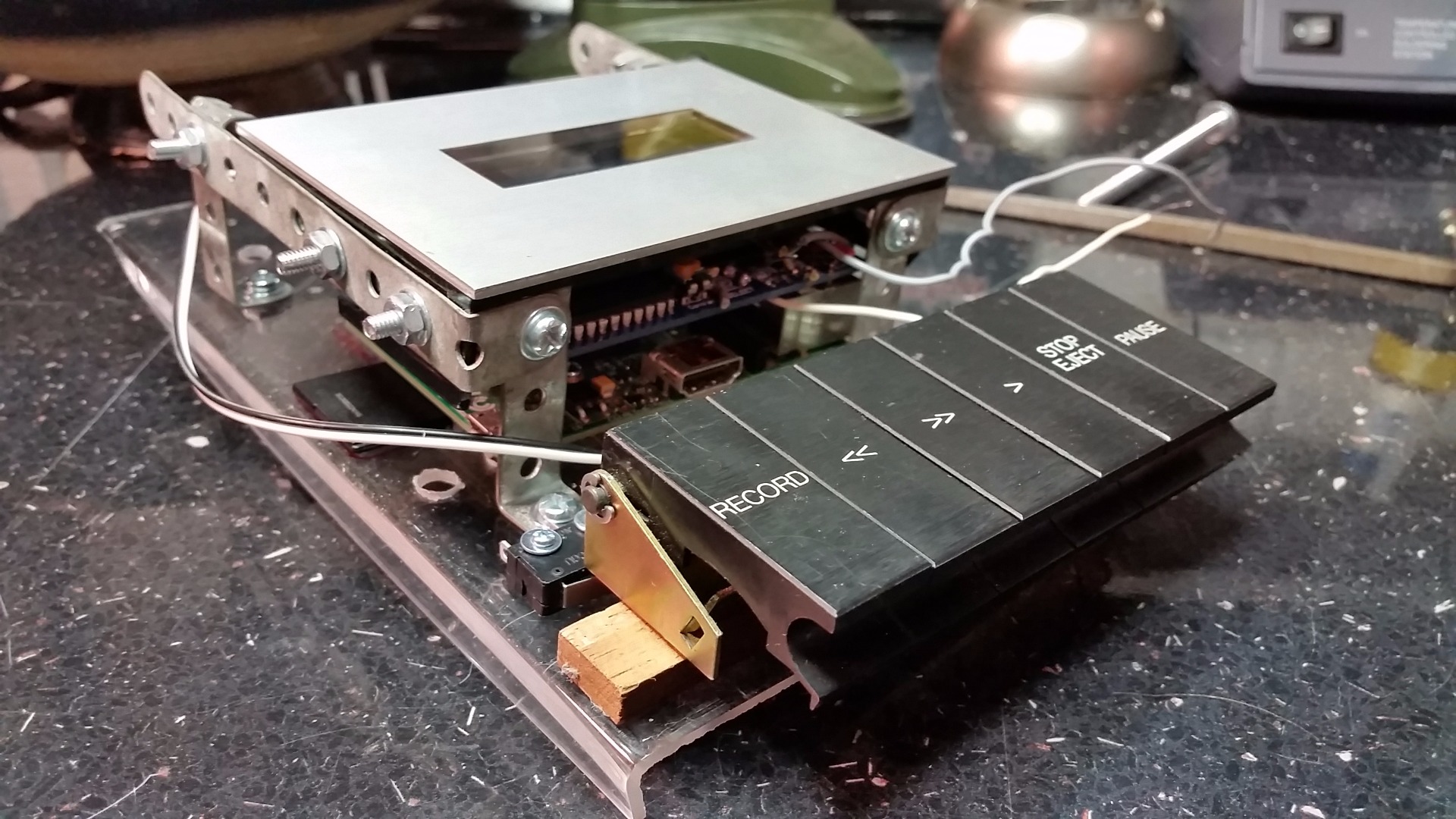 1979 Bang & Olufsen Raspberry Pi Internet Radio : 10 Steps (with ...