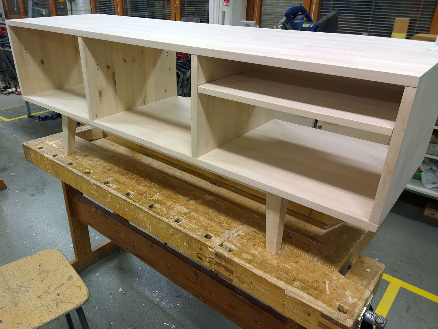 Mid-Century Style TV Stand : 6 Steps (with Pictures) - Instructables