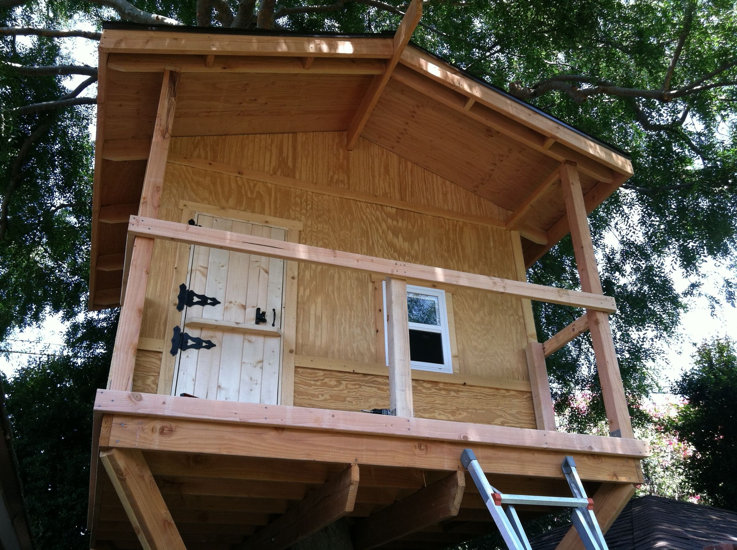 Building a Treehouse : 8 Steps (with Pictures) - Instructables