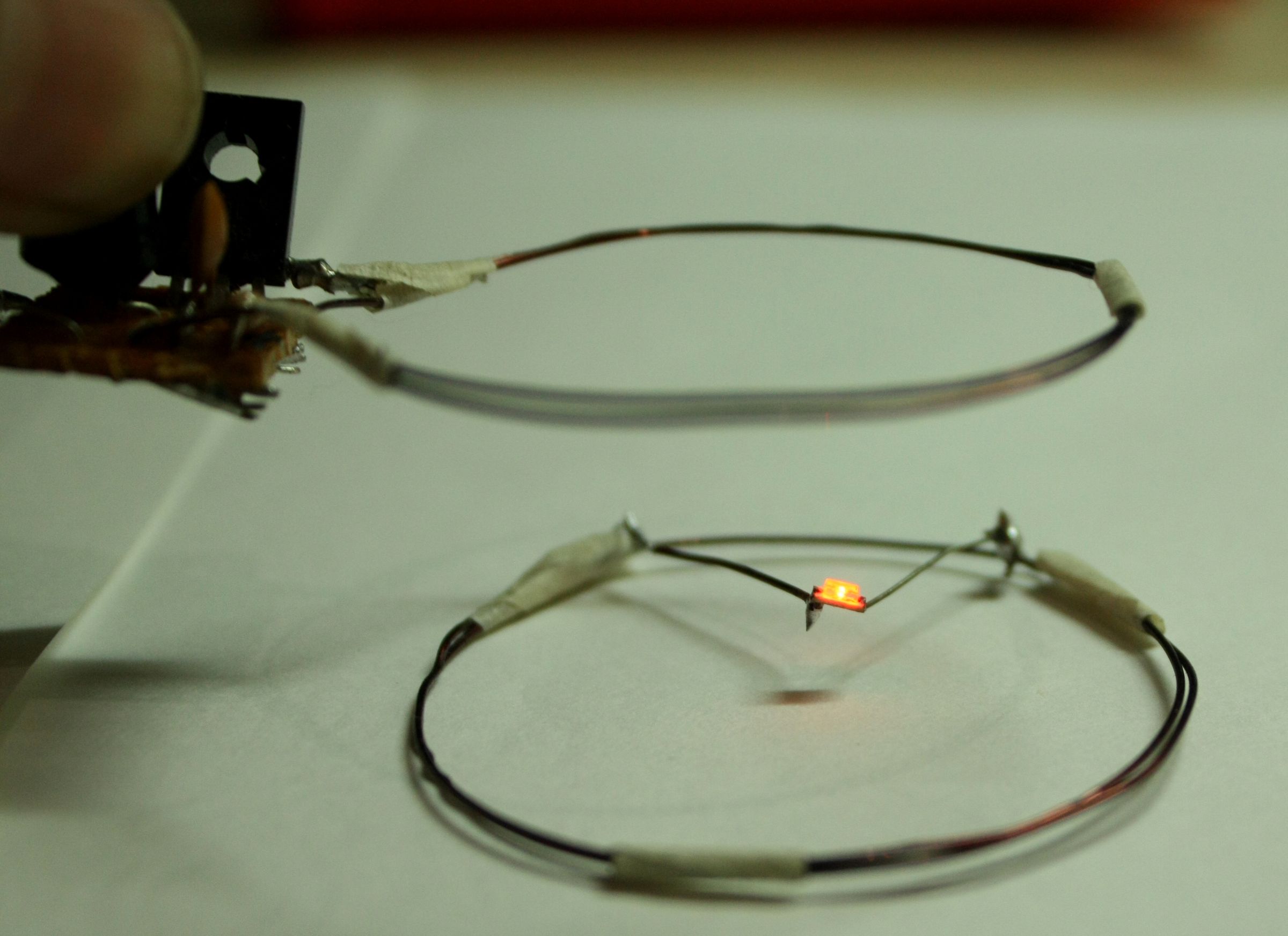 Easy Wireless LEDs : 5 Steps (with Pictures) - Instructables