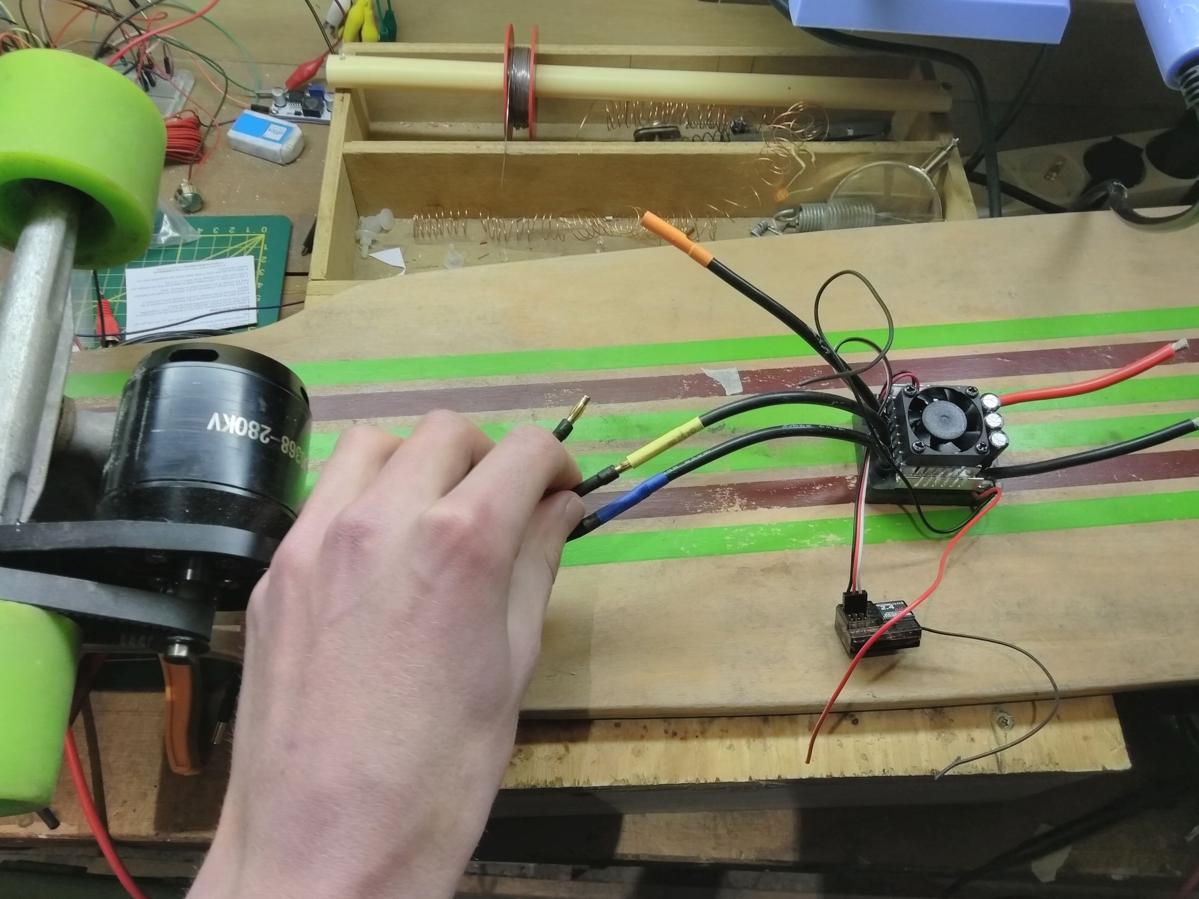 Diy Electric Skateboard : 14 Steps (with Pictures) - Instructables