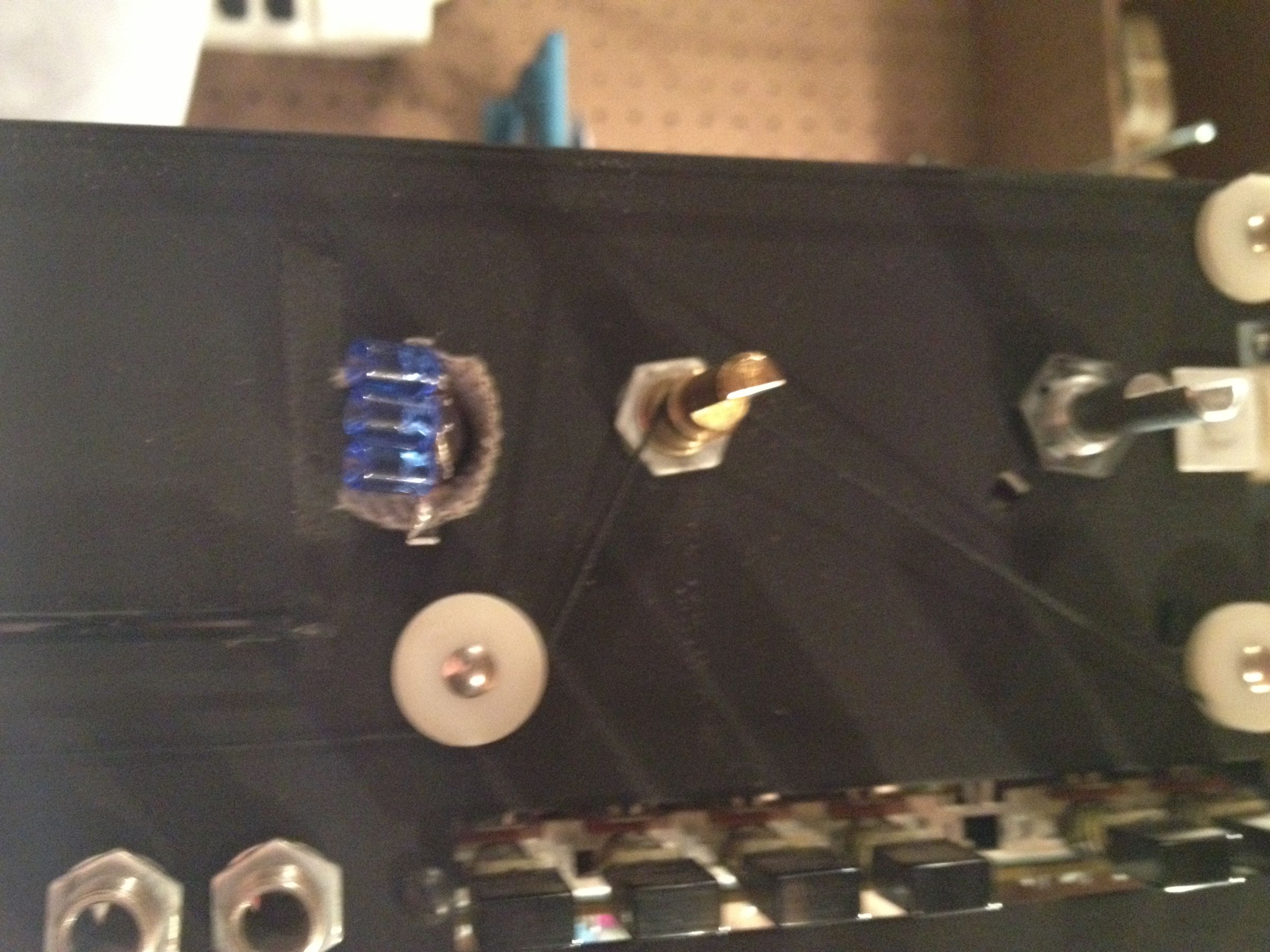 DIY Hi-Fi: Vintage Receiver Repair and Modification : 6 Steps ...