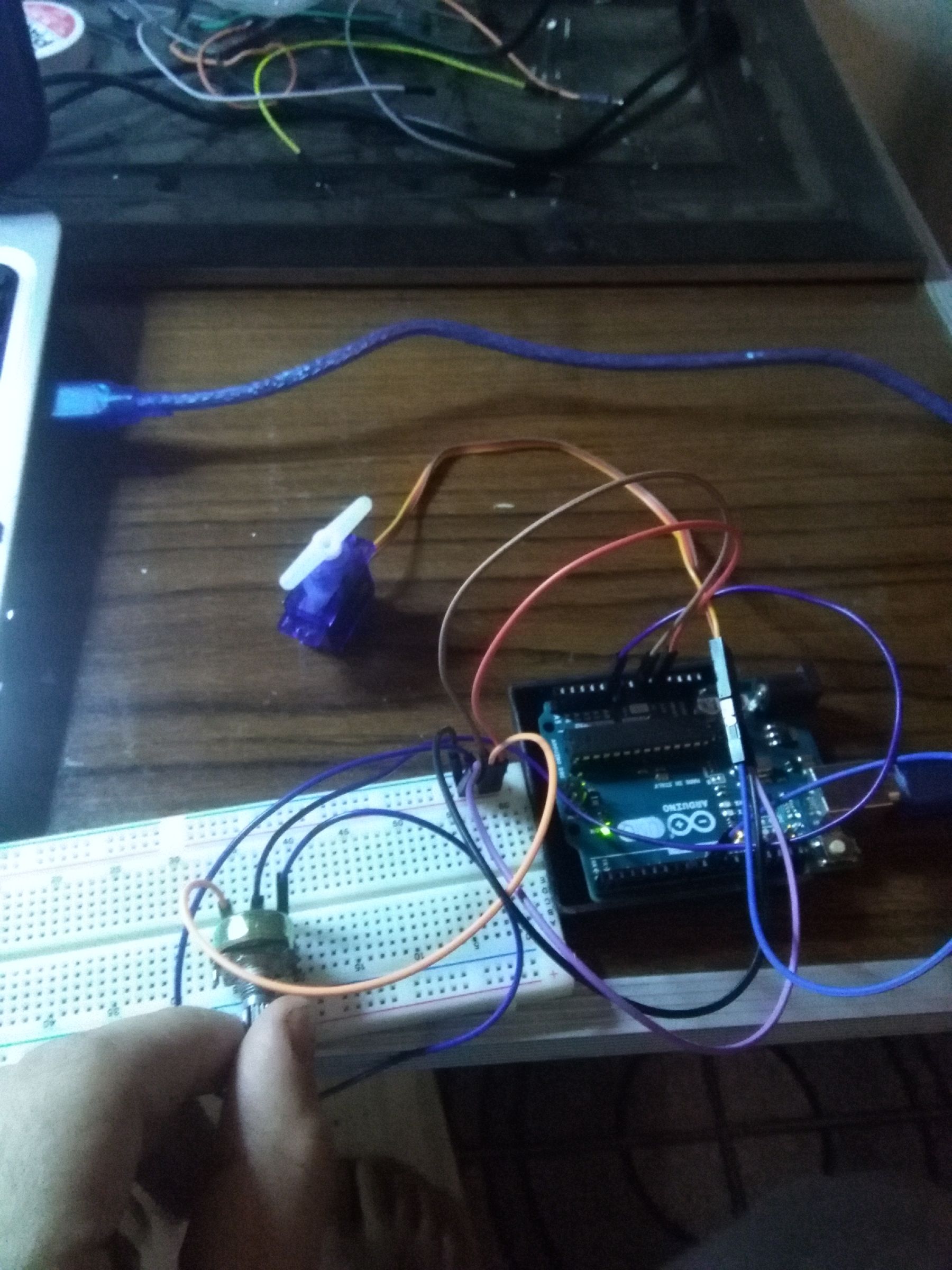 Arduino+Servo+Potentiometer : 7 Steps - Instructables