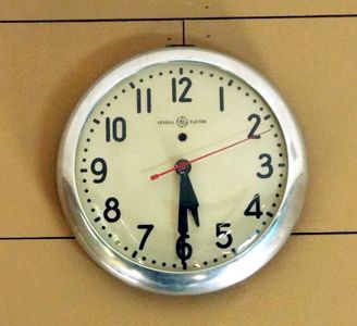 Adapt a Vintage Electric Wall Clock to a Battery Powered Movement Using ...