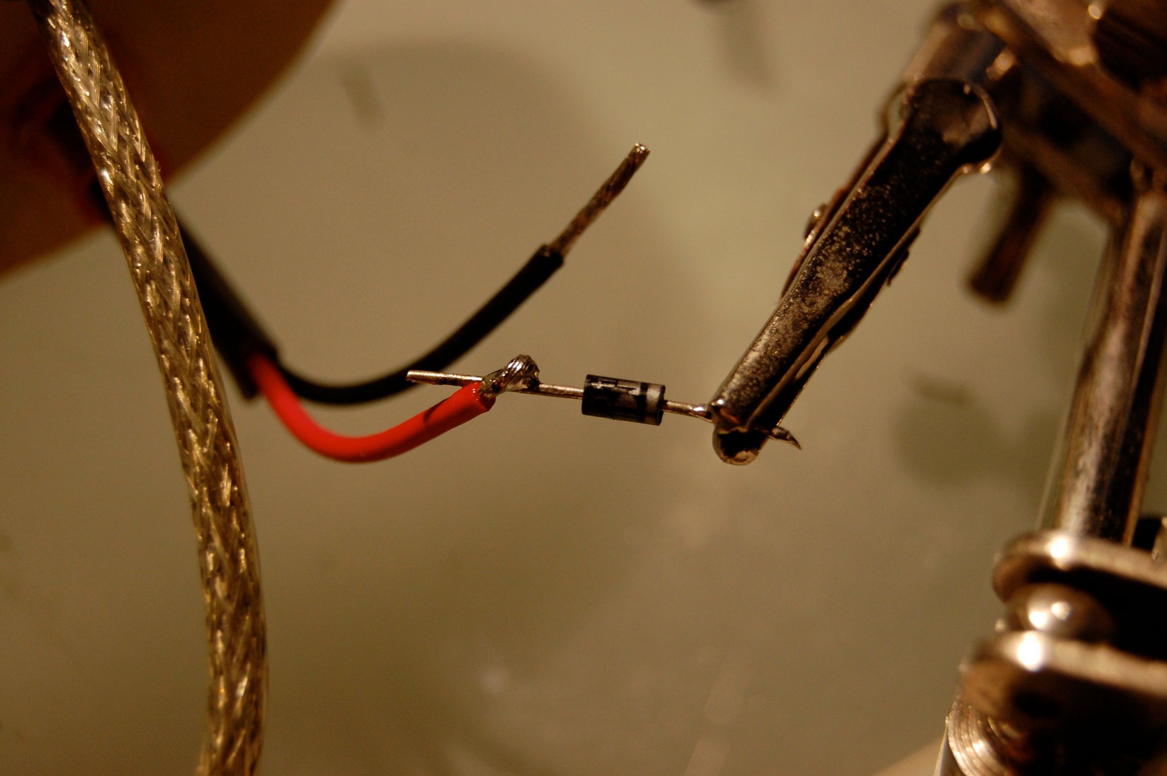 Solar Powered Digital Picture Frame : 11 Steps (with Pictures ...