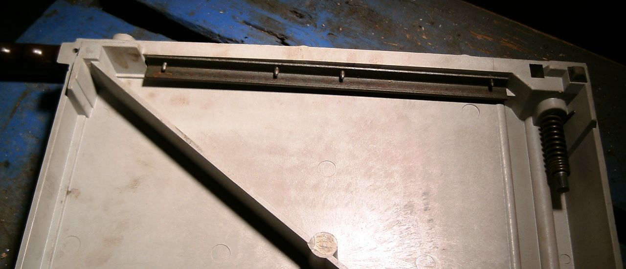 Repairing a Paper Cutter : 5 Steps - Instructables