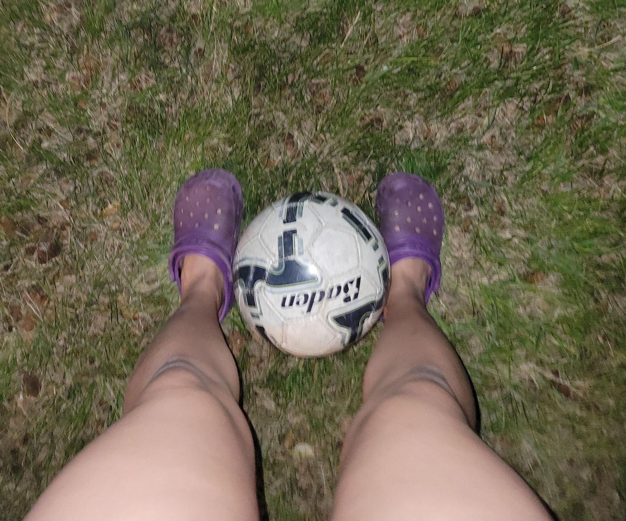 How to Do a Rainbow Kick/flick : 5 Steps - Instructables