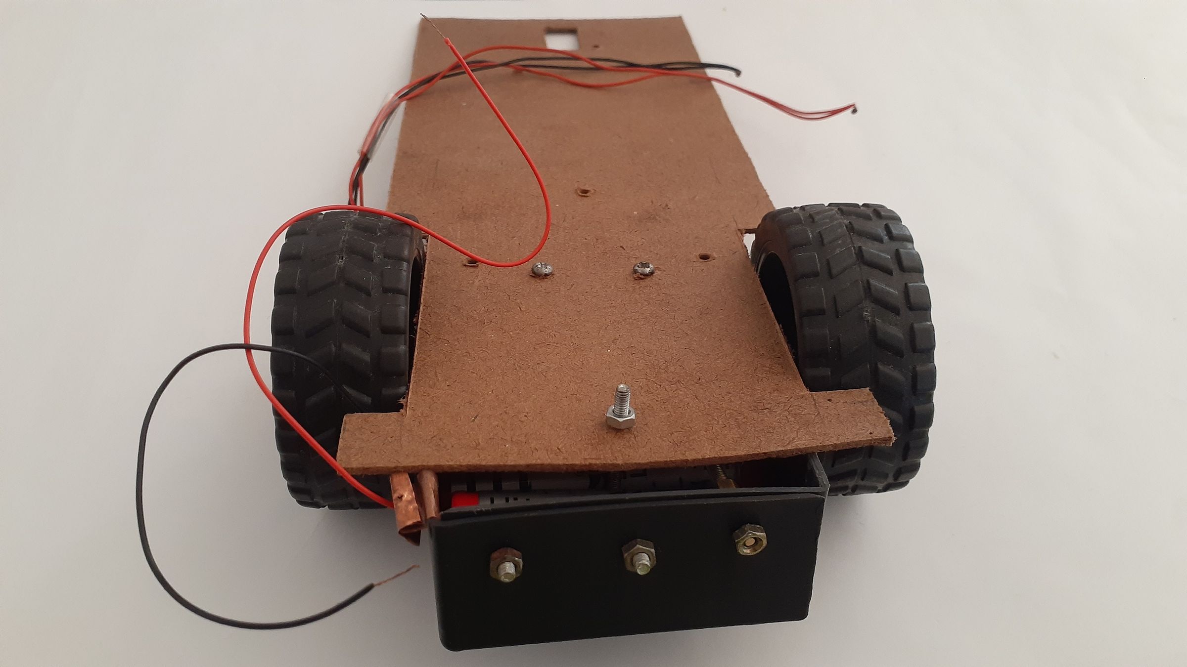 Wireless Robot Arm Which Is Moveable and Controlled by Bluetooth Voice ...