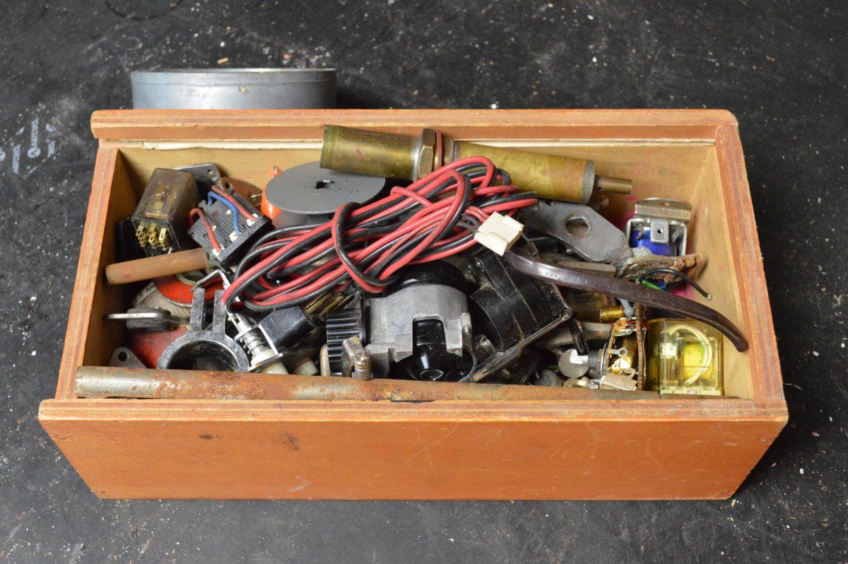 The Art of Making Junkbots : 14 Steps (with Pictures) - Instructables