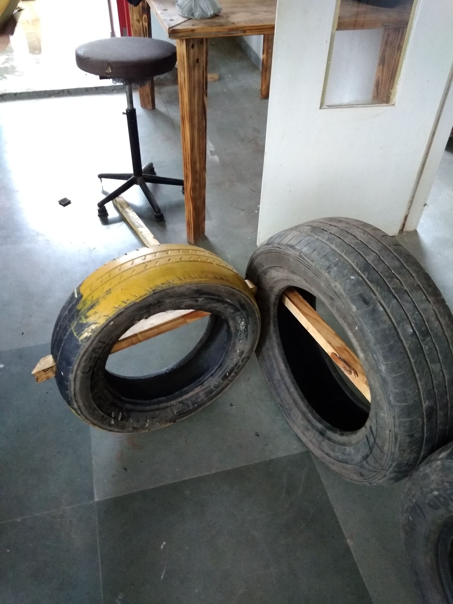 Bench on Wheels : 5 Steps (with Pictures) - Instructables