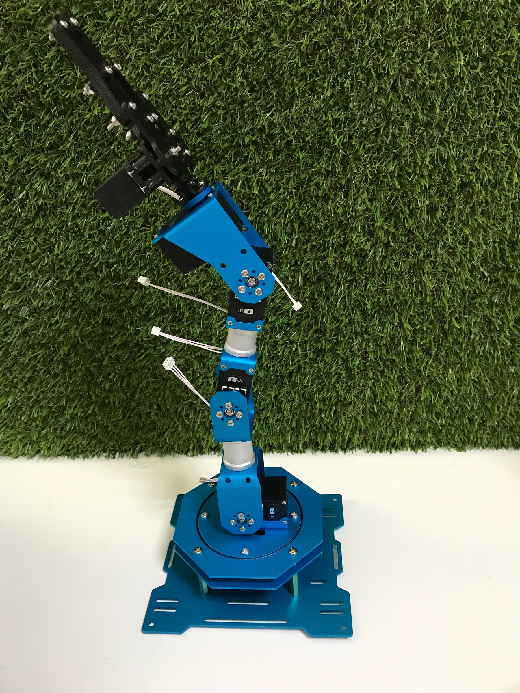 How to Make a New Robotic Arm : 12 Steps (with Pictures) - Instructables